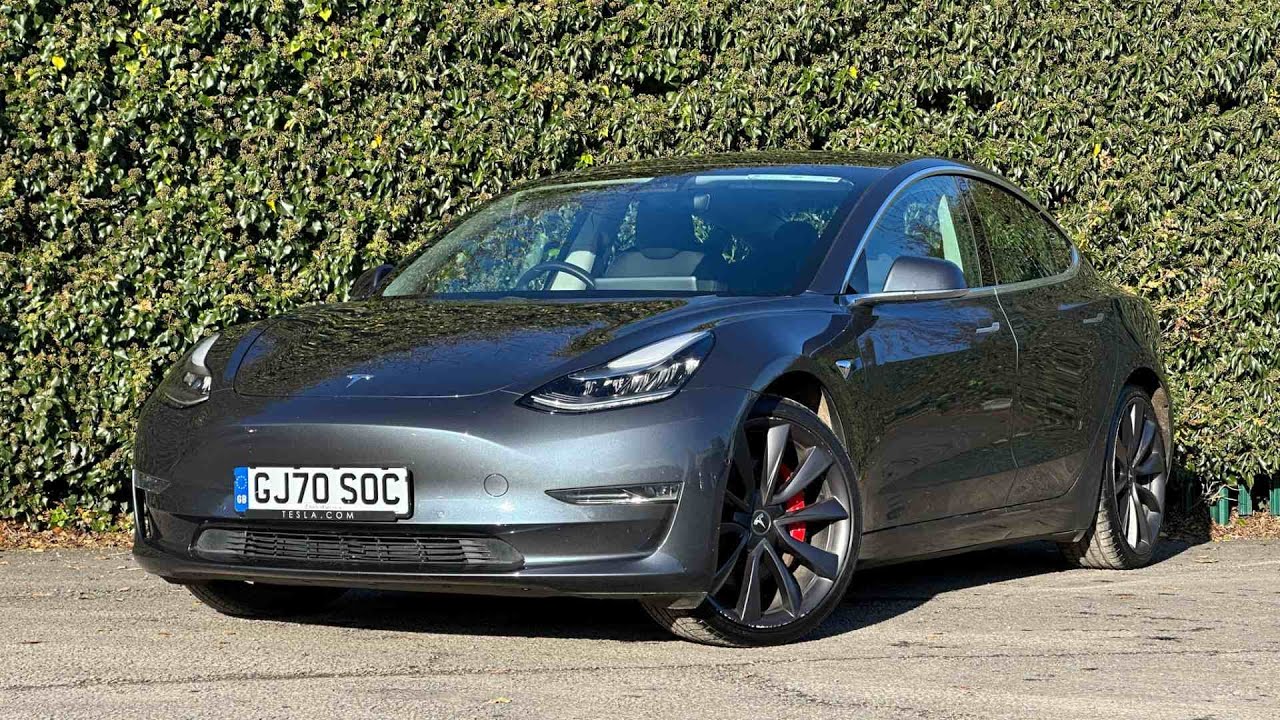 GJ70 SOC - 2020 Tesla Model 3 - YouTube