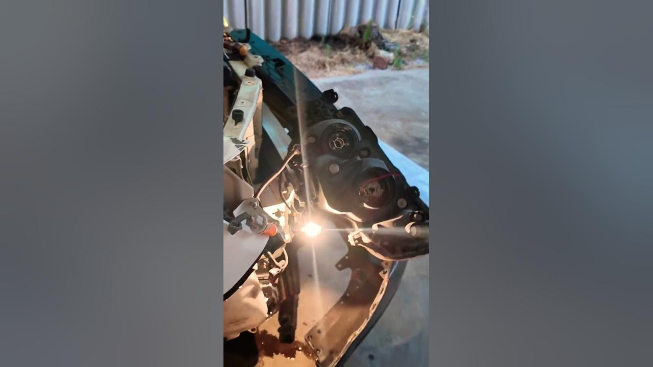 First vlog on Auto-electrician - YouTube