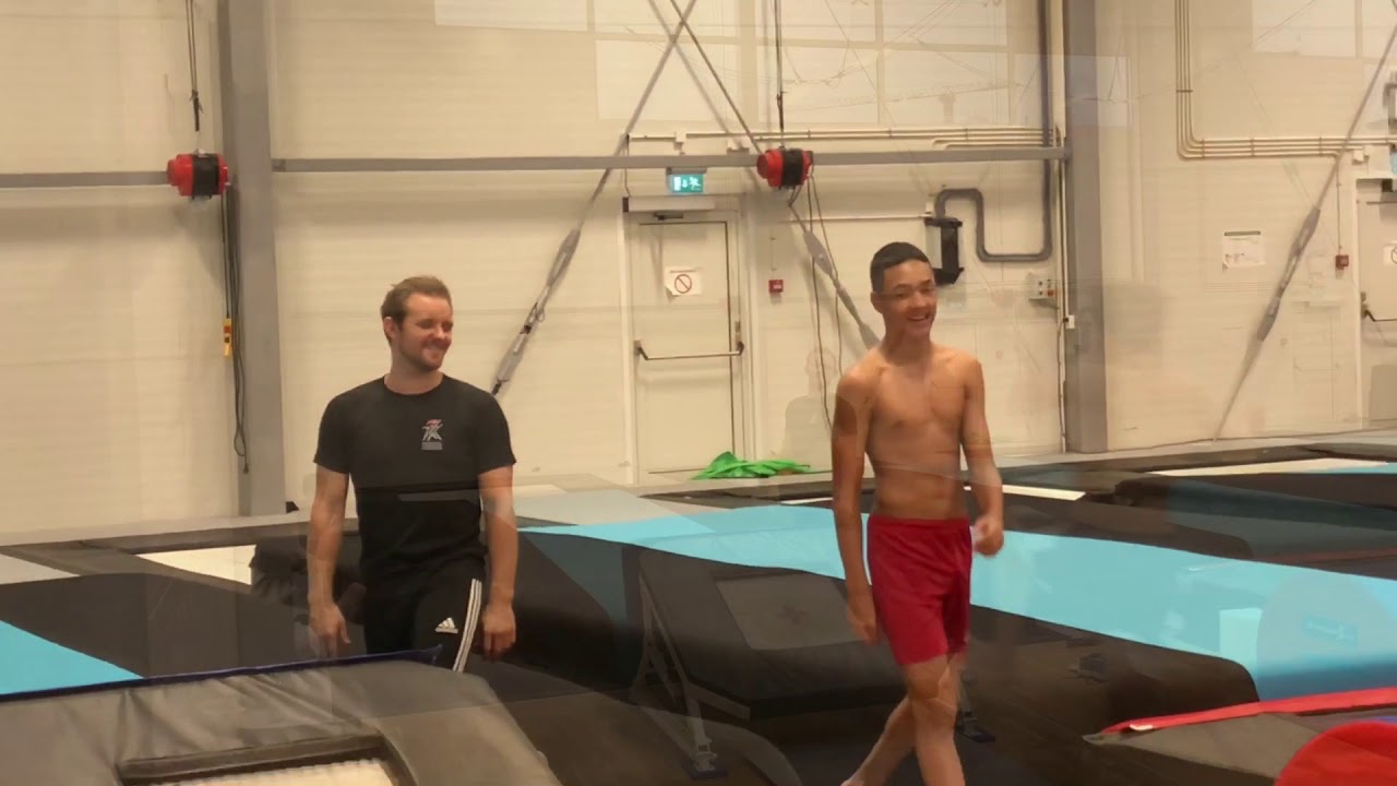 Trening d. 11.10.18 - Junior Gutter - YouTube