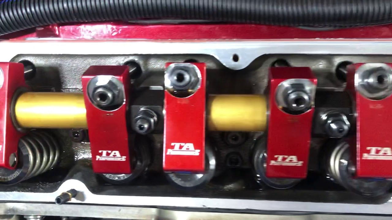 Roller rockers shaft side play - YouTube