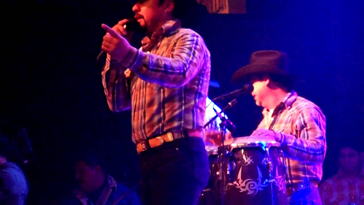 ARNULFO JR. - DEJAME ENTRAR EN TU VIDA - YouTube