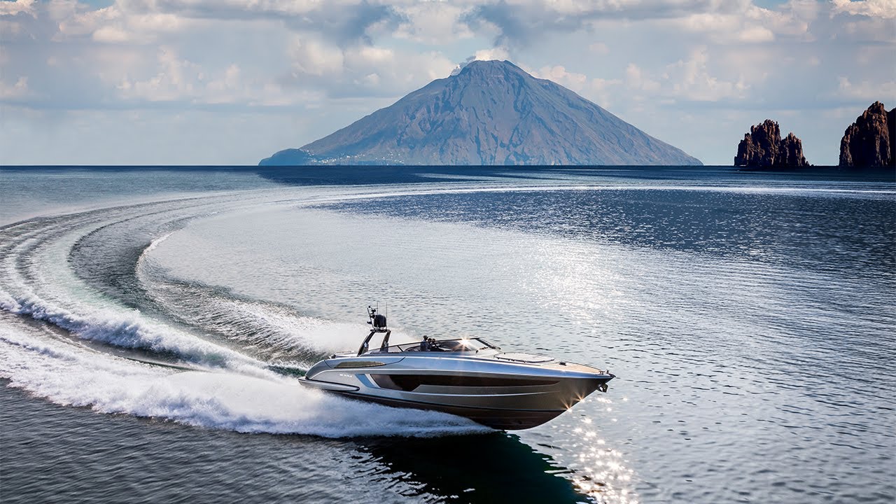riva 56' rivale yacht reveals masterpiece of italian craftsmanship on ...