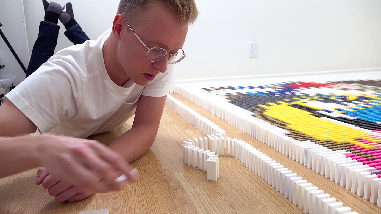 Behind the Scenes - 10,000 DOMINO ART! Rev and Roll - Best Dominoes Art ...