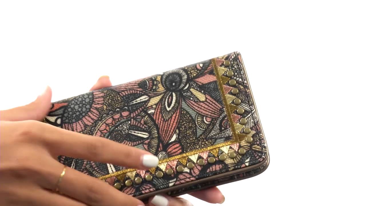 Sakroots Artist Circle Slim Wallet SKU:8493644 - YouTube
