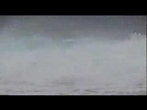 cyclone dina Surf réunion - YouTube