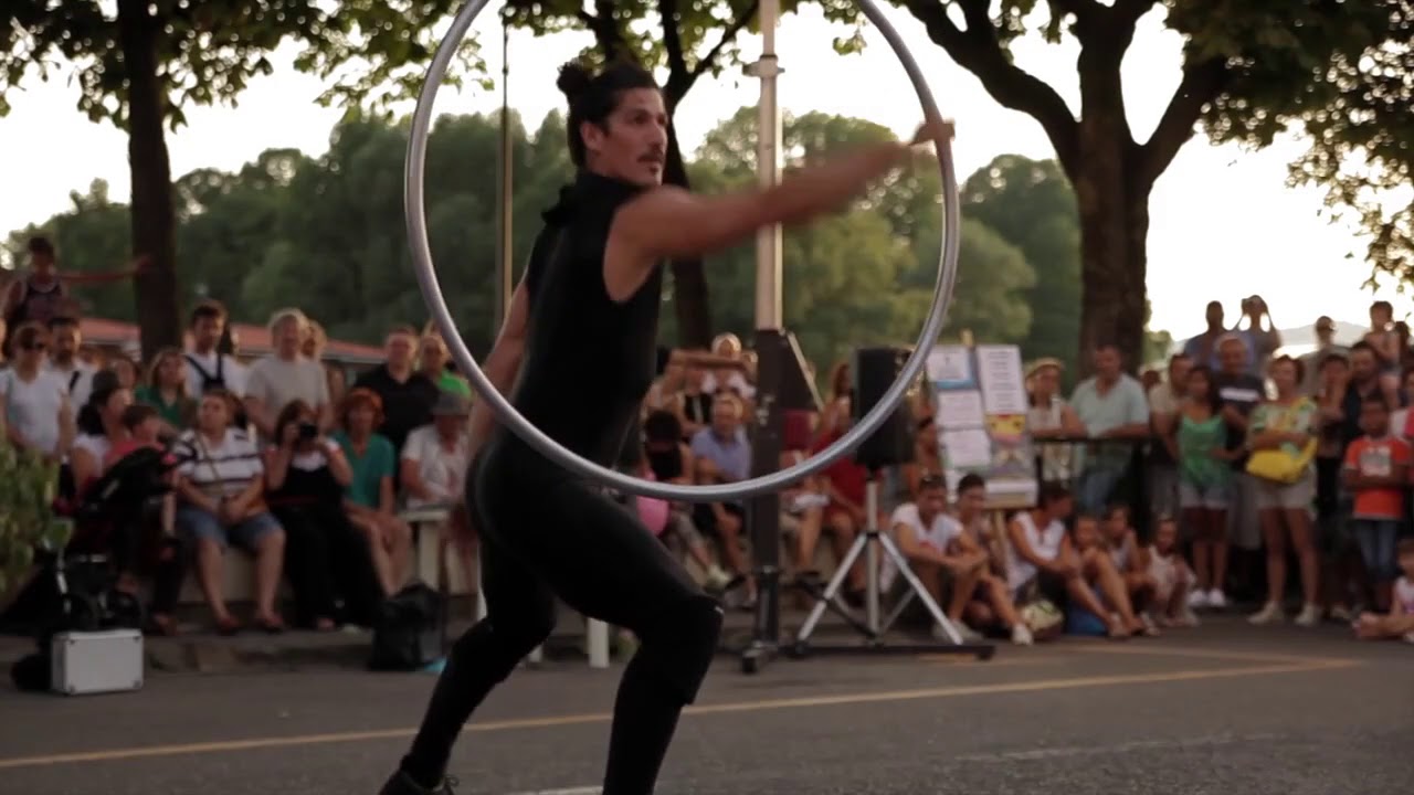 Interactive Cyr wheel show by Francisco 2384 / www.maximaaa.com - YouTube