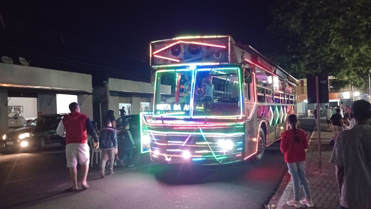 ônibus cometa da alegria - YouTube