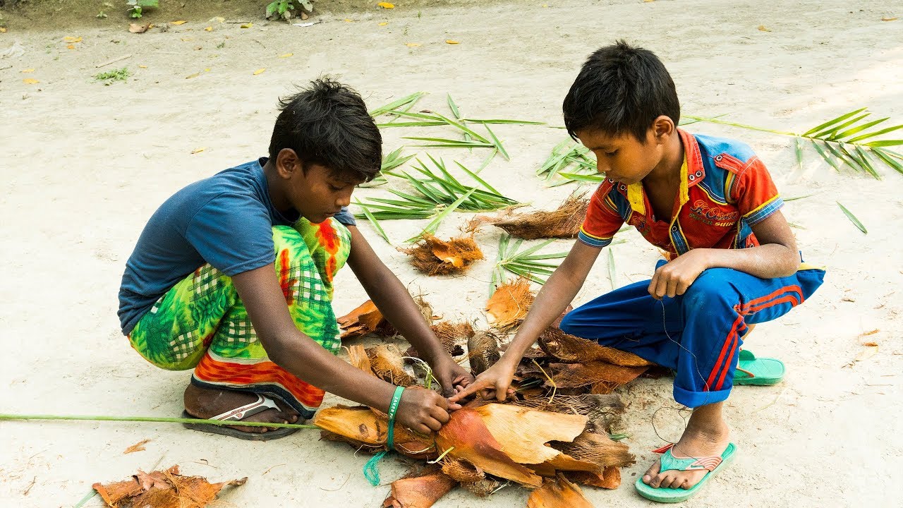 Best Childhood Memory Of Village Kids -Village Traditional Game - YouTube