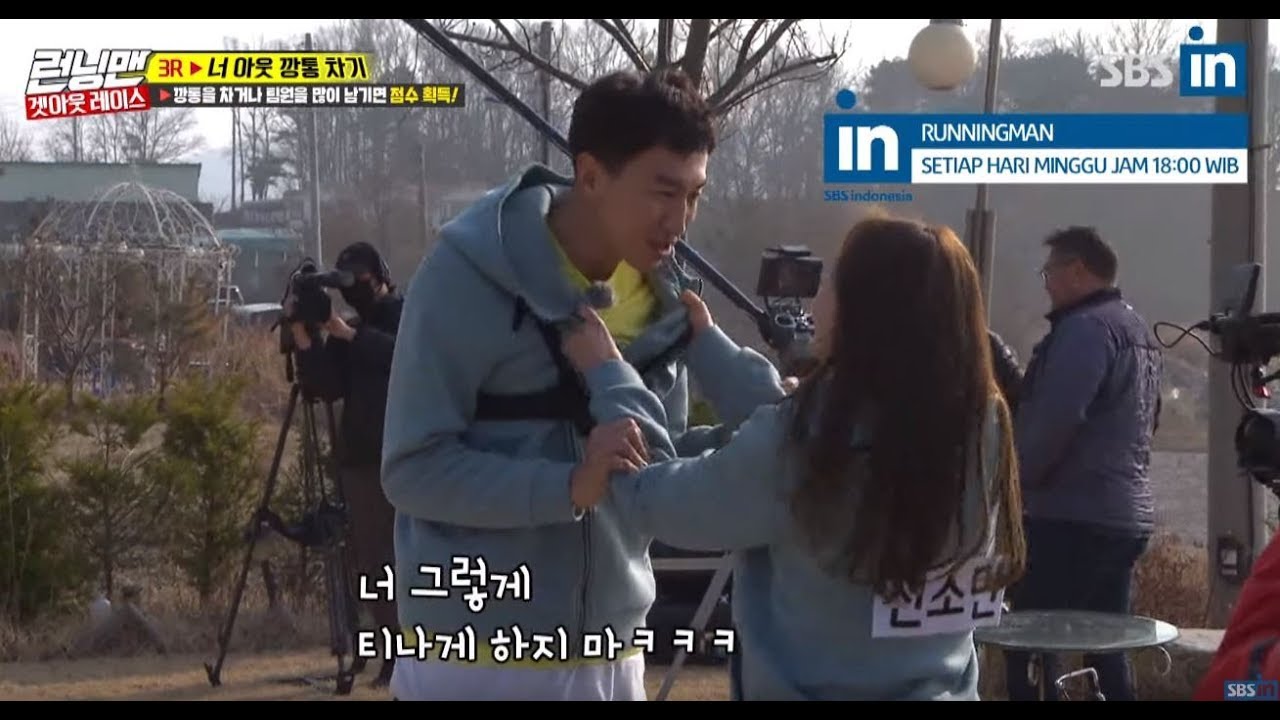 [Old Video]So Min defending by farting in the game in Runningman Ep ...