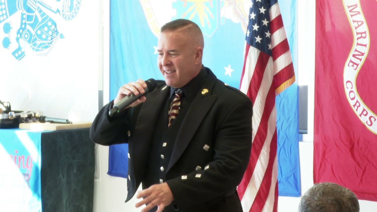 Dan Clark "The Singing Trooper" message: performance My Country Tis of ...