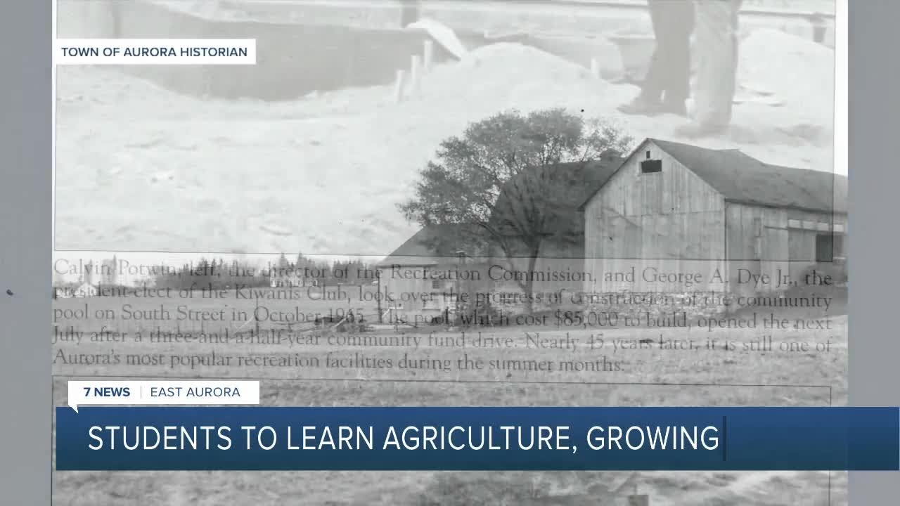 Growing in the classroom: East Aurora High School to offer agriculture classes in the fall - YouTube