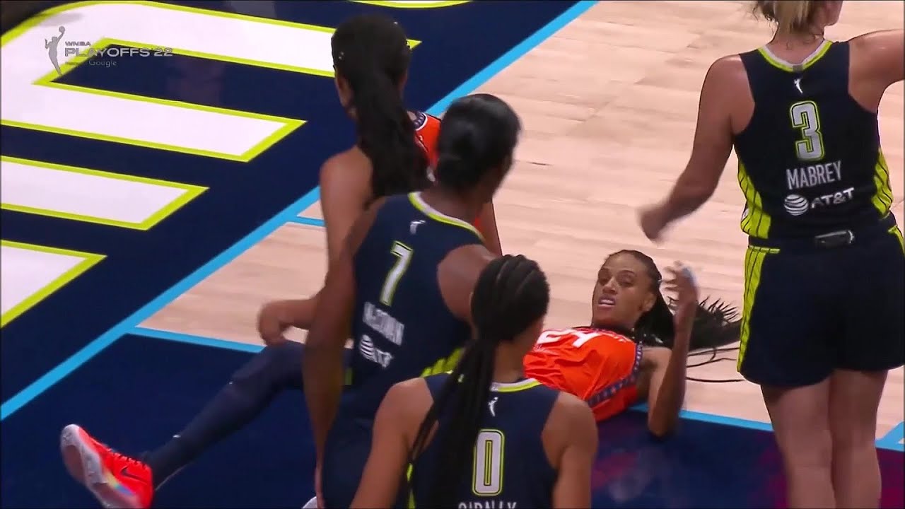 McCowan STARES DOWN Bonner After SPIKING Shot Out Of Bounds | WNBA ...