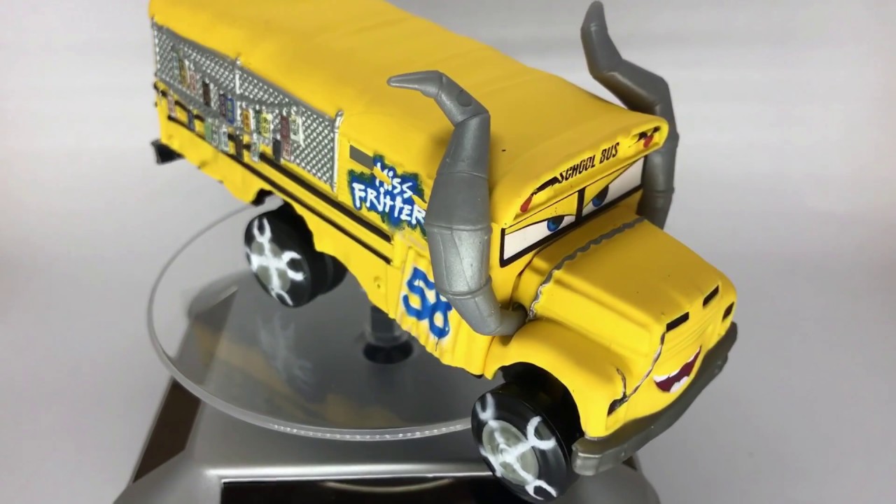 CARS DISNEY /PIXAR /95 LIGHTNING MC QUEEN - YouTube