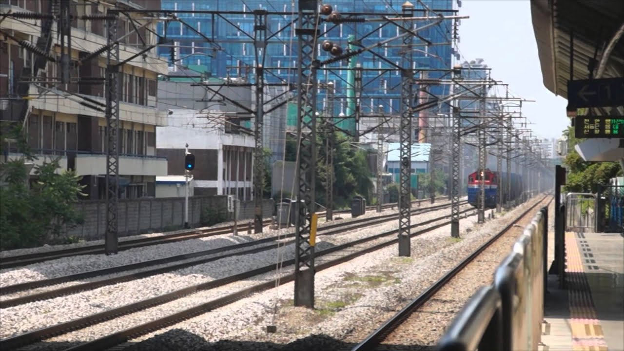 Doksan & Geumcheon-gu Office Seoul Metro Stations (June 10, 2013) - YouTube