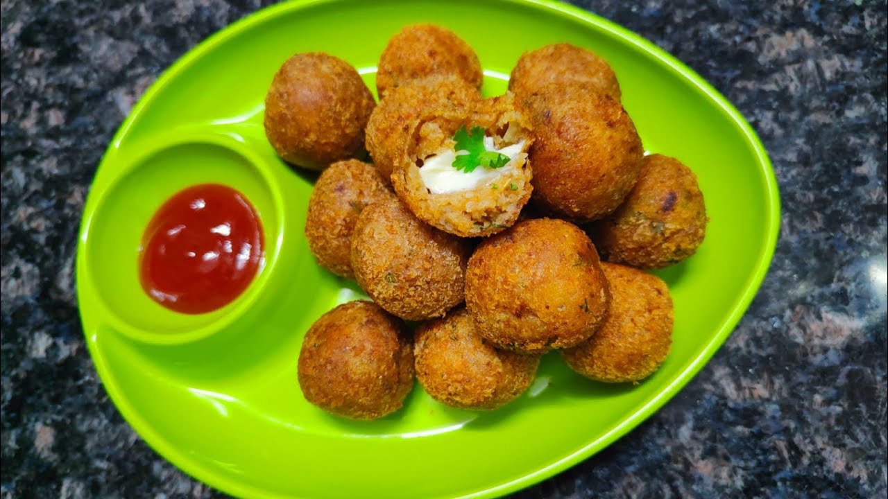 crispy cheesy bread balls😋...#homemade...#Thefoodzone... - YouTube