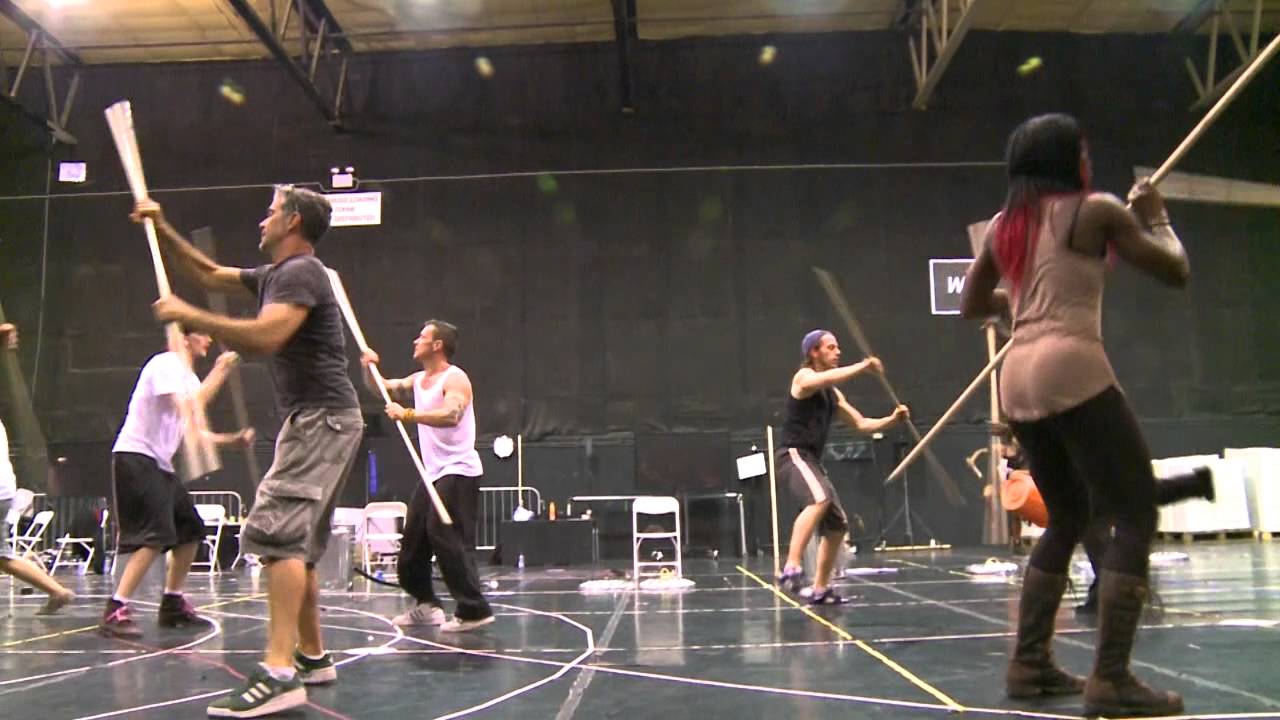 Behind-the-scenes: STOMP rehearsals London 2012 - YouTube