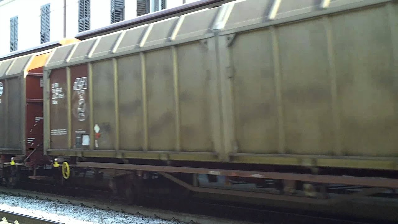 Freight train in Italy - Treno merci in Italia - 4 - YouTube