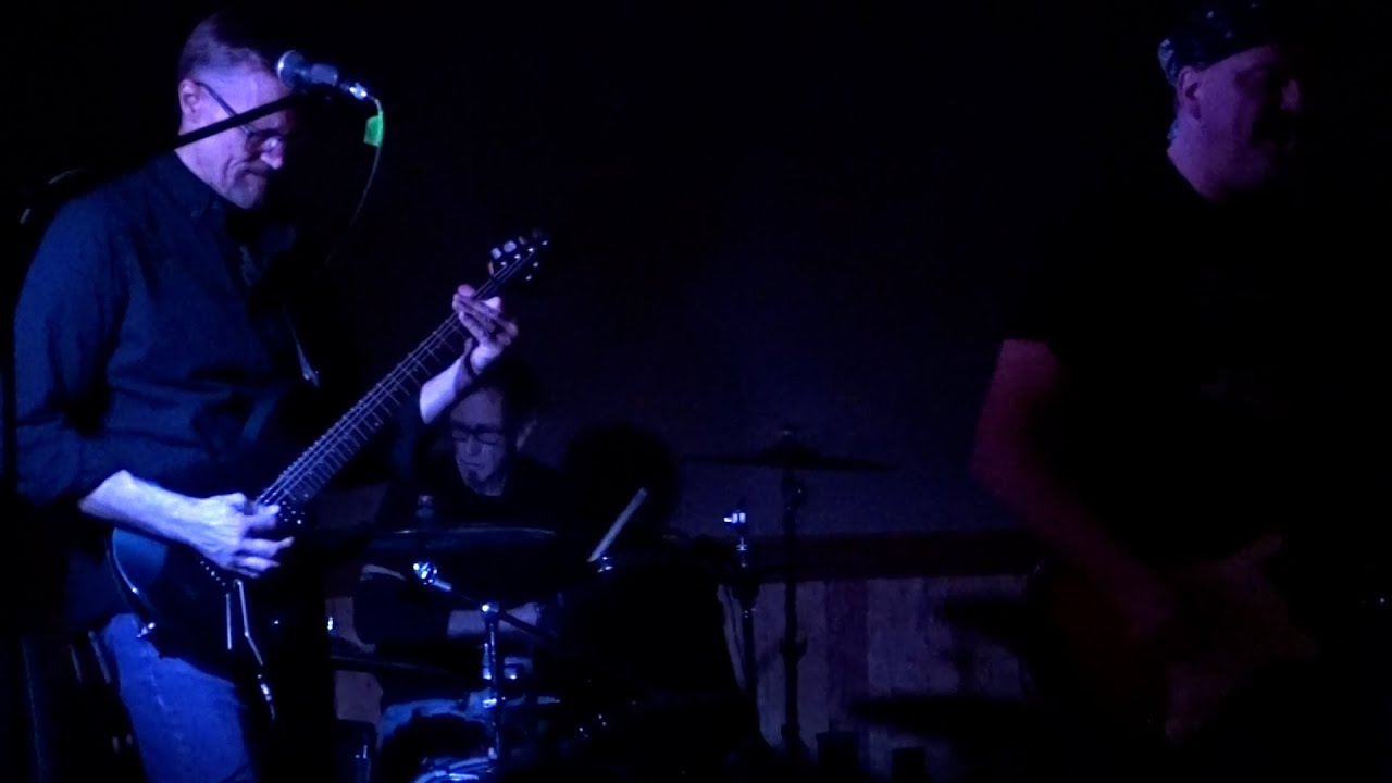 86-it Band - Running on a Dream (cover) - YouTube