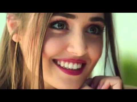 Hande Erçel 🙆🏼