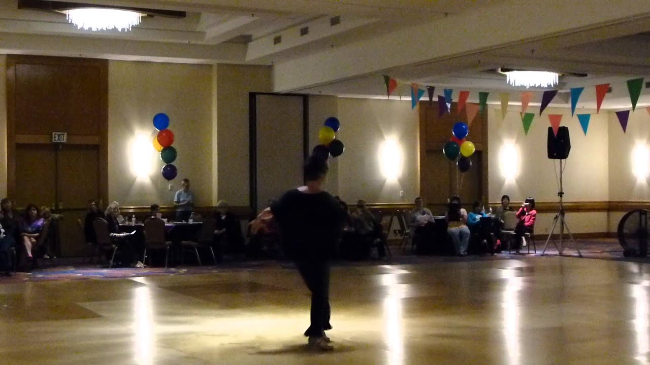 Round of Applause Line Dance Demo @The Experience Orlando 2014 - YouTube