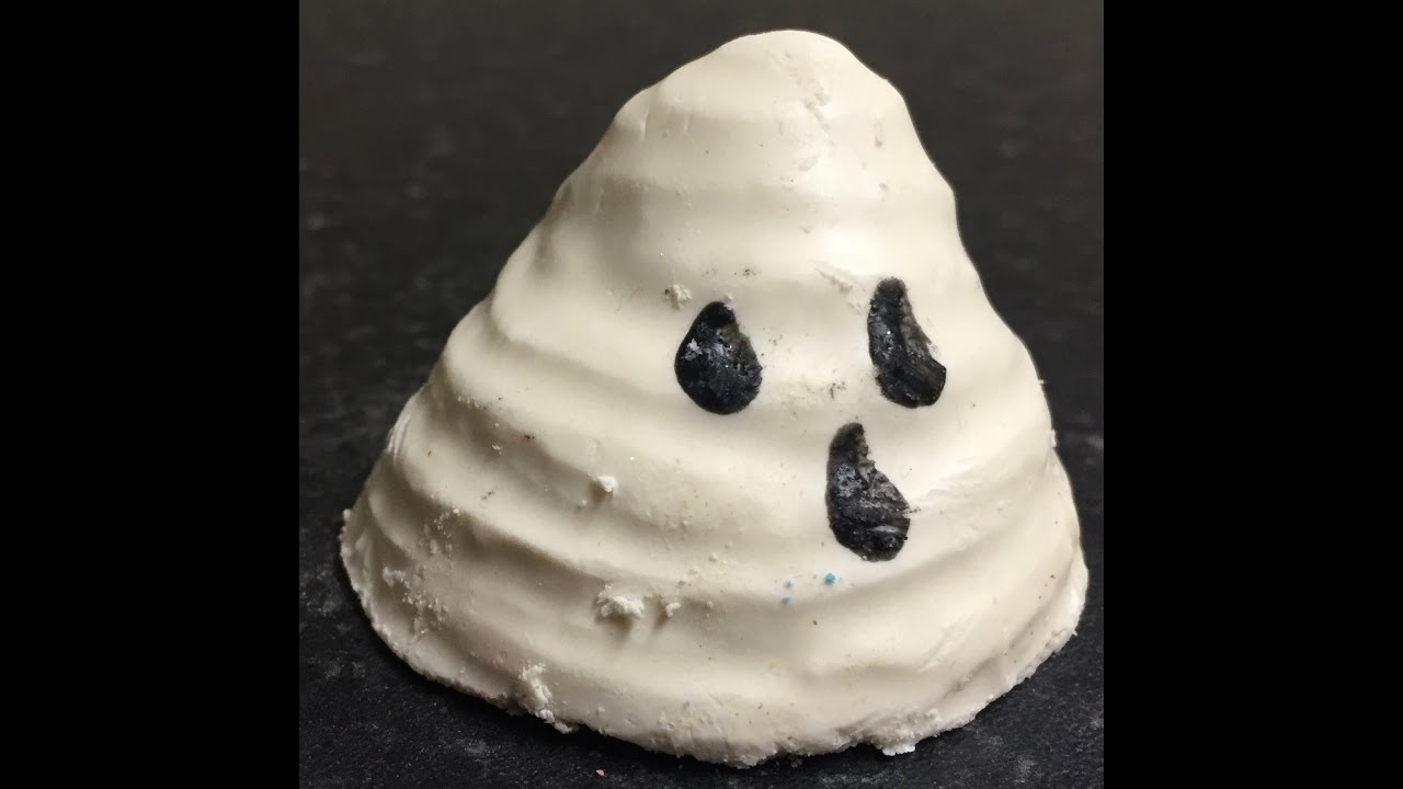 Boo Bath Melt And Bubble Bar (Lush Halloween 2016) - YouTube