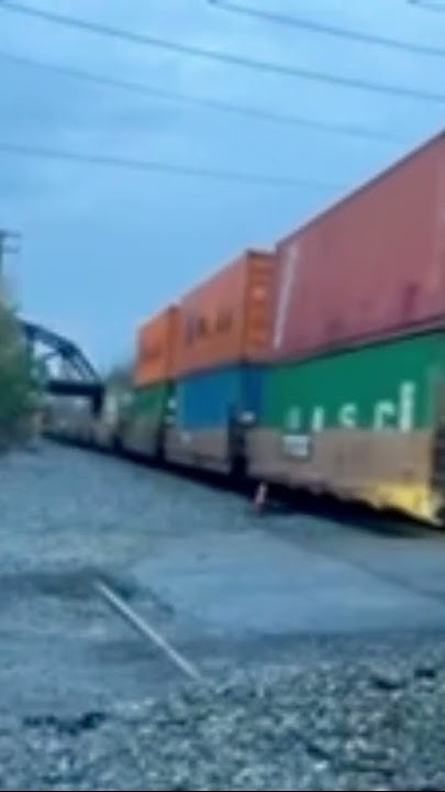 NS I68 extra 268 with NS 4851 with shave and massive hornshow #fyp #foamer #norfolksouthern # ...