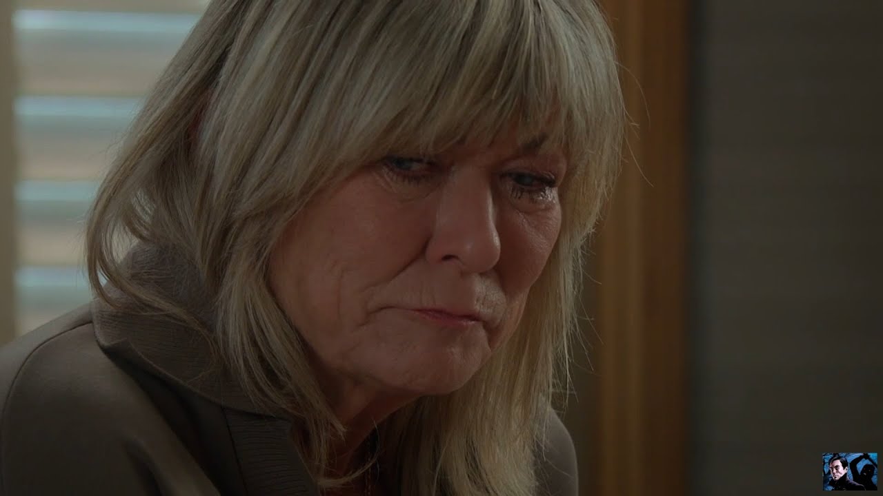 Emmerdale - Lydia & Sam Get Sacked After Telling Kim The Truth - YouTube