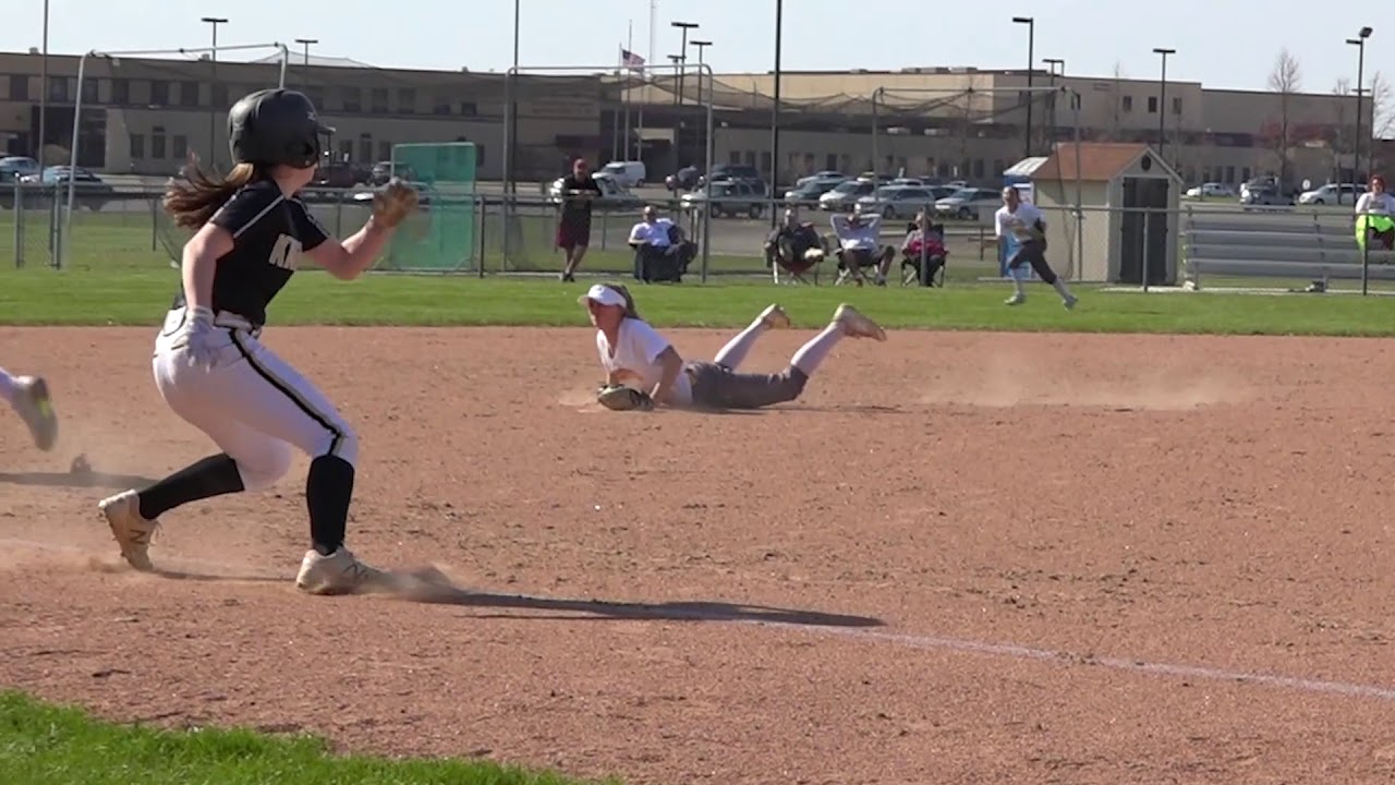 Peyton Bannon Diving Double Play 4-30-18 - YouTube