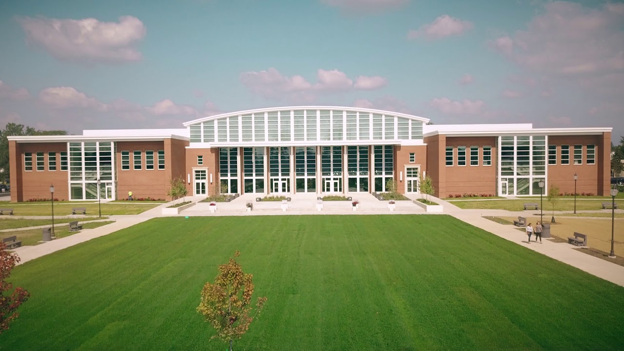 A Bird’s Eye View of the University of Findlay - YouTube