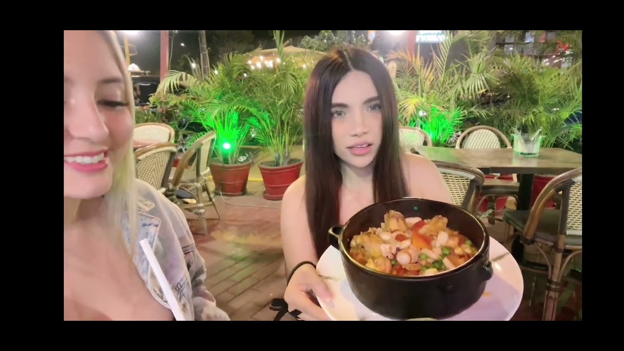 Sandra Skins IRL 5 #sandraskins #Sandrita #twitch #hombres #stream # ...