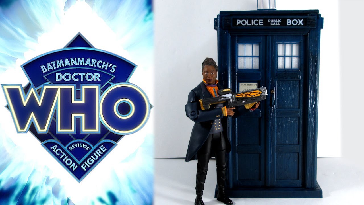 Doctor Who: The Fugitive Doctor and TARDIS Set - Review | Character ...