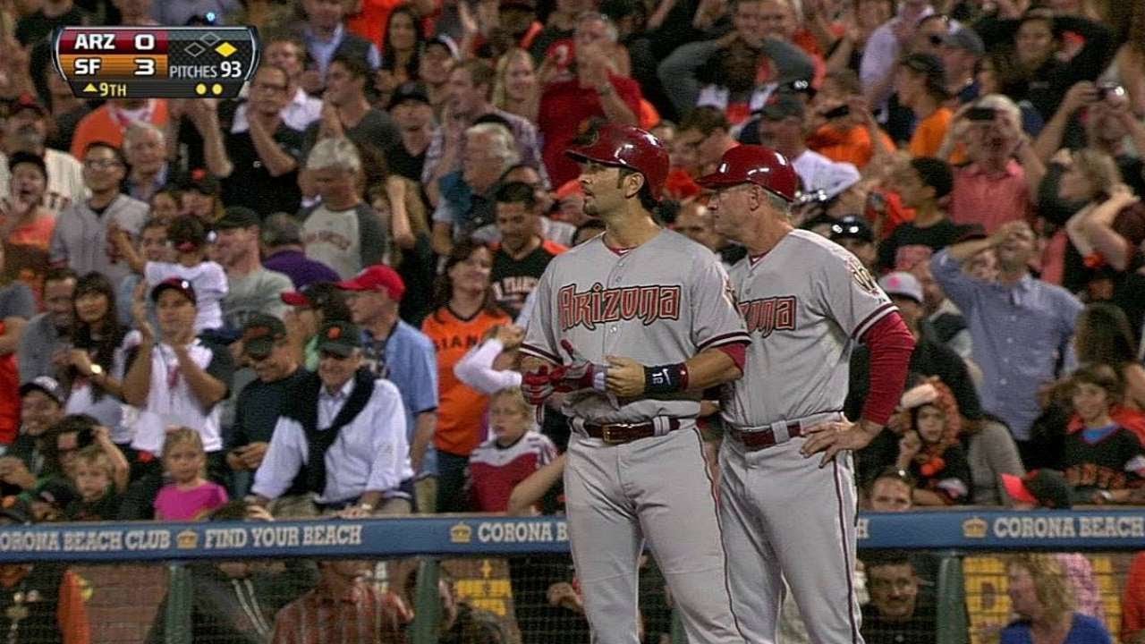 ARI@SF: Chavez breaks up perfect game in the ninth - YouTube