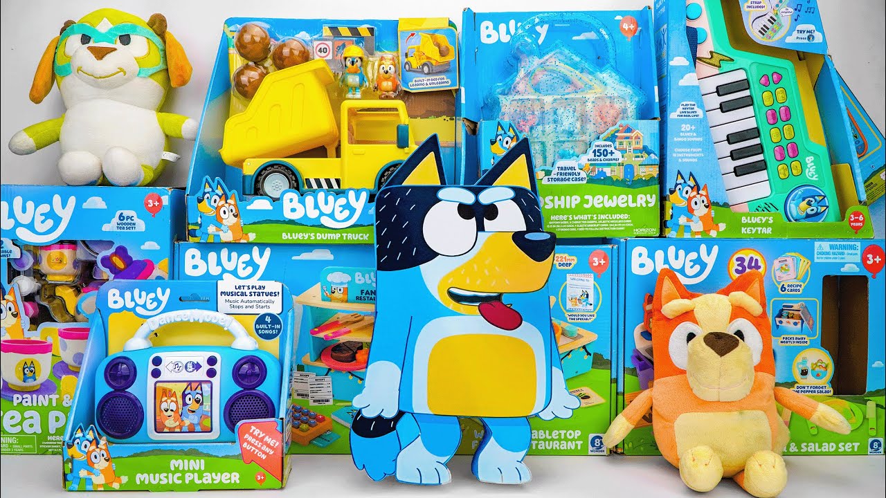 Bluey Toy Collection Unboxing Review 💙 Mystery Funny Bandit Box & Bluey ...