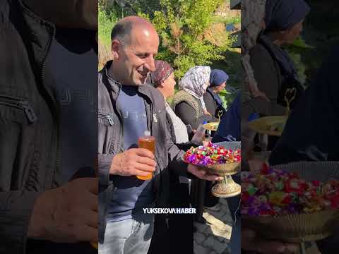 Yüksekova’da unutulan bayramlaşma geleneği yeniden canlandı