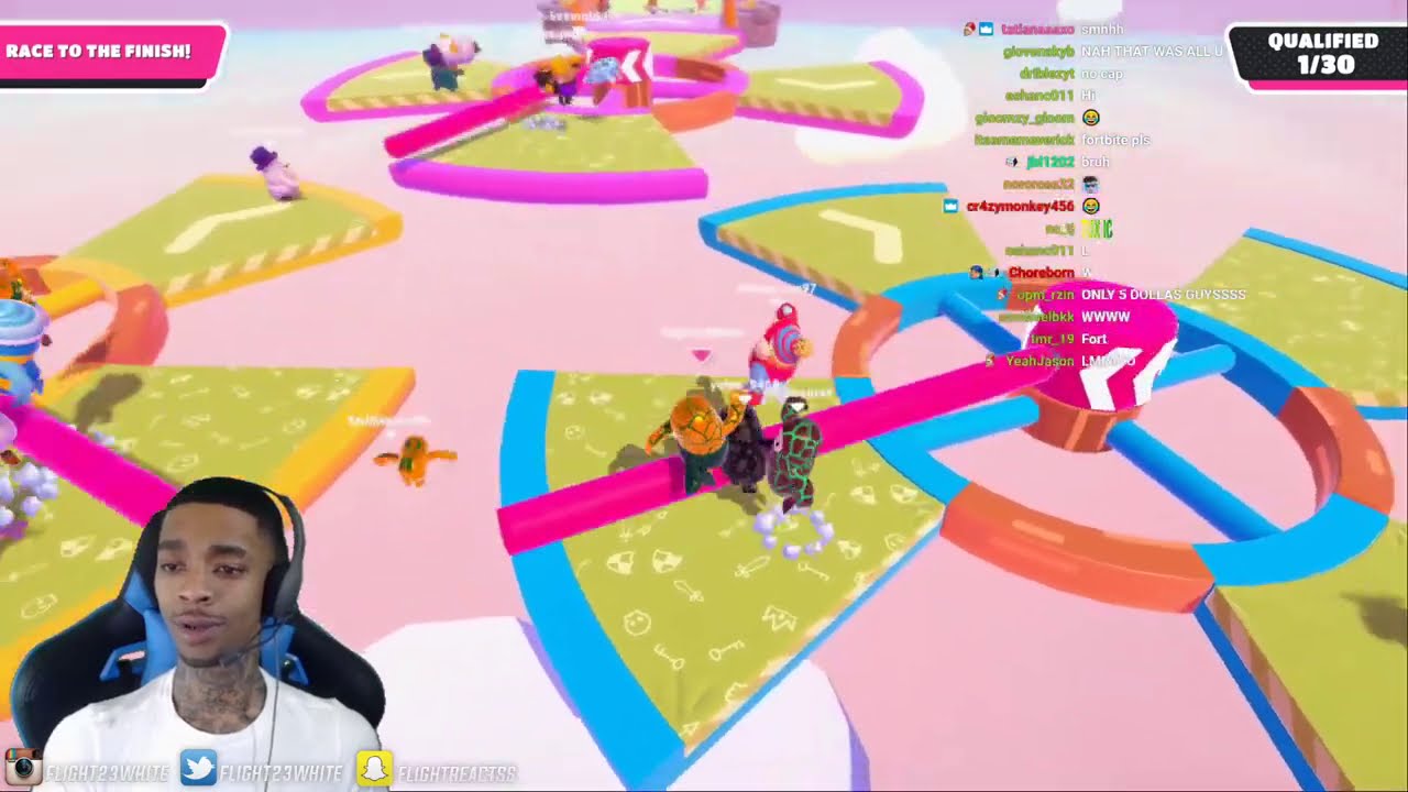 FlightReacts plays Fall Guys for the 18th time & this happened! (MOST ...