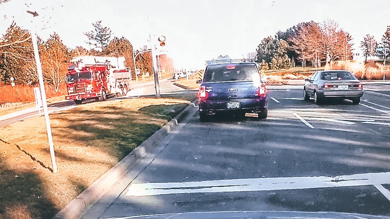 Understanding Fire Department Controlled Traffic Lights - YouTube