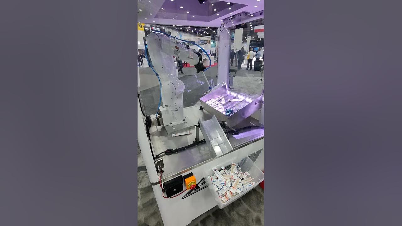 Automate 2023 - CapSen Robotics / Denso - Bin Picking - YouTube