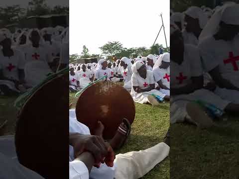 Suda Kano Awasi @ Kenya Roho Mission Church - YouTube