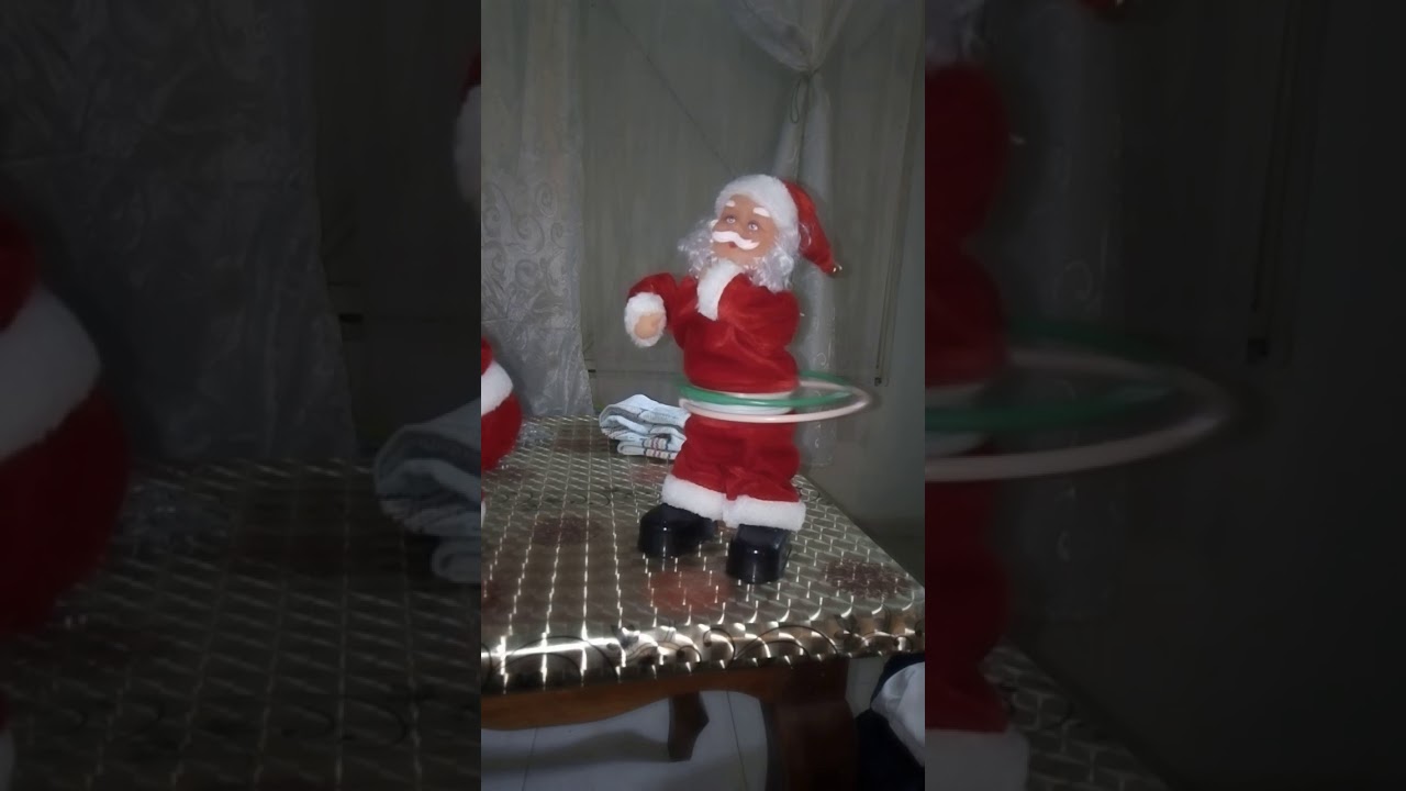 Hula hoop Santa claus - YouTube