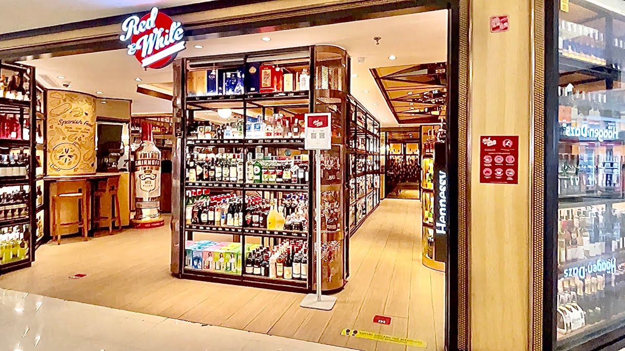 Red & White Bottle Shop Alcohol Store @ Plaza Indonesia Branch Jakarta ...
