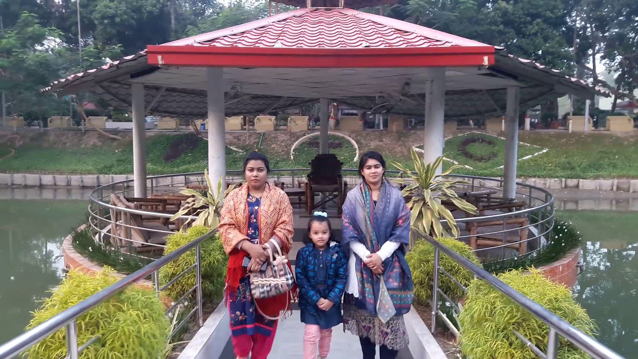 Ohida Rahman Meghla and Sharmin ara Rahman and Tropa ara Bari - YouTube