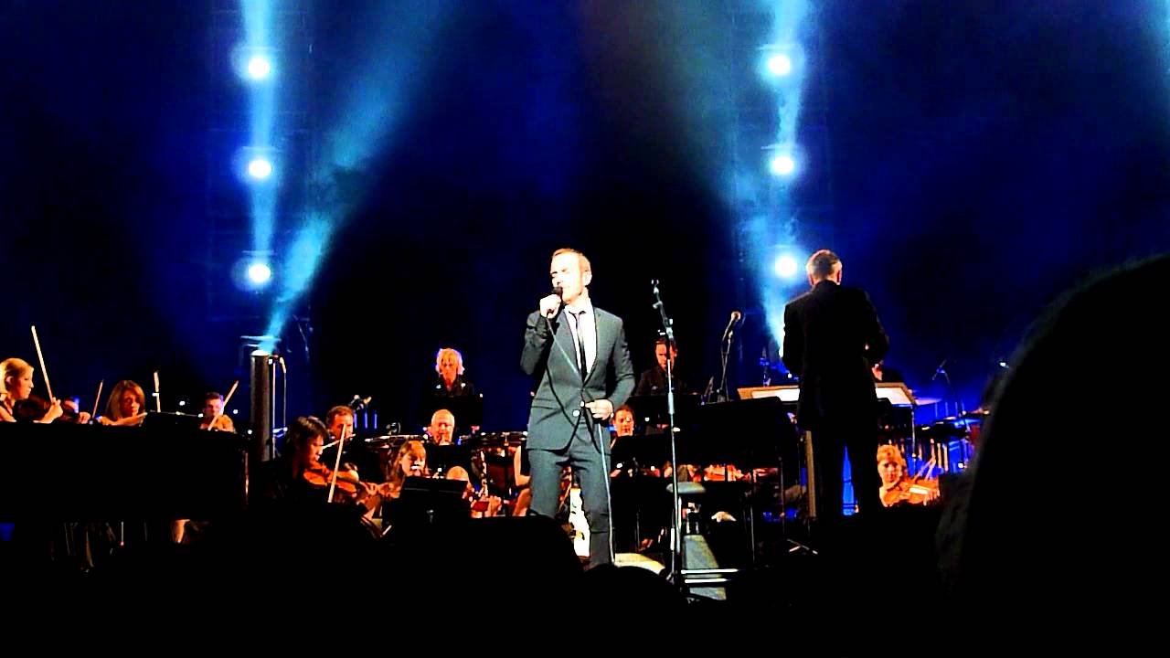 Pomme C - Calogero Symphonique au Théâtre du Châtelet 18/06/11 - YouTube