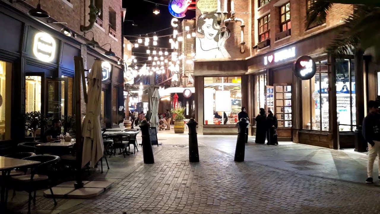 La Mer Night Walk | Dubai | Vlog - YouTube