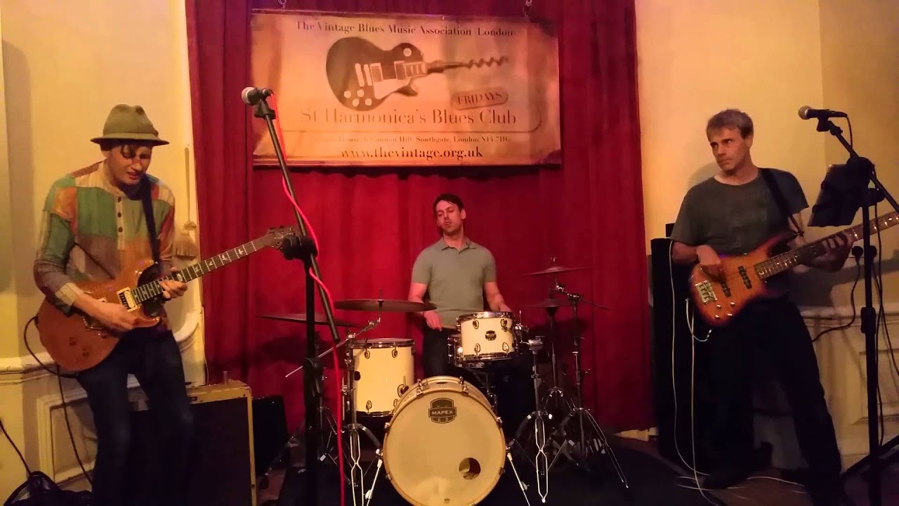 Serious Blues at St Harmonica's - YouTube