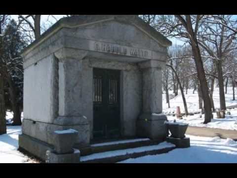 Bluff City Cemetery - Elgin, IL - YouTube
