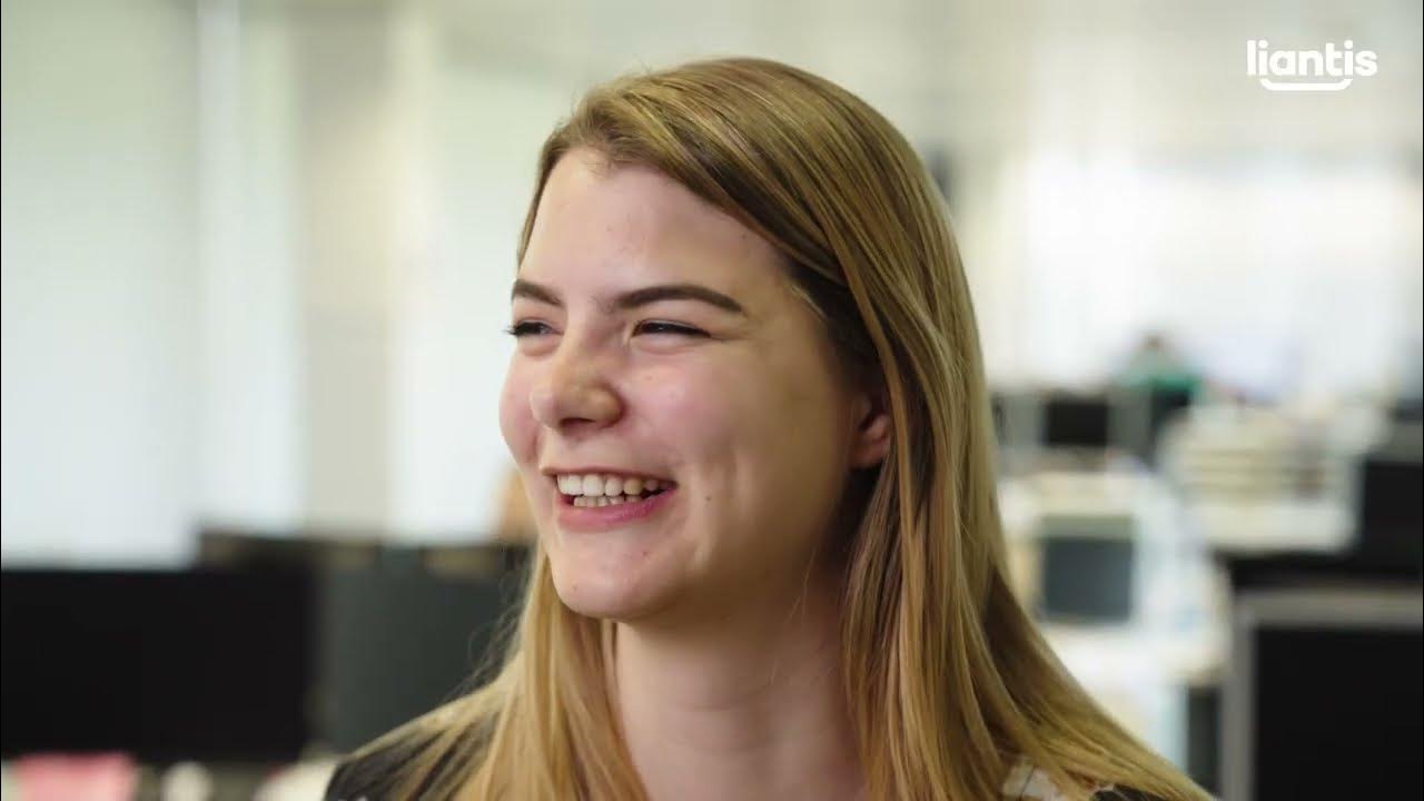 Hoe ziet de job van een klantenadviseur bij het Sociaal Verzekeringsfonds van Liantis eruit ...