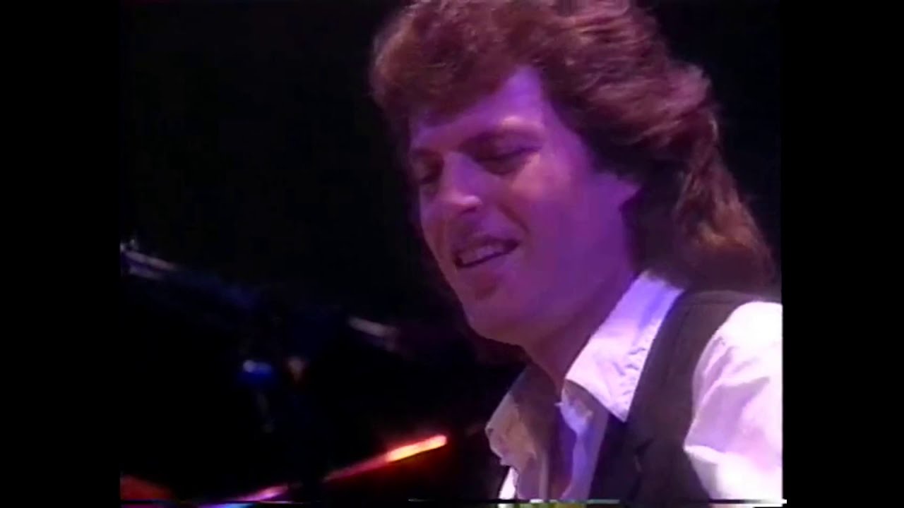 Robben Ford at The Bottom Line 1990 - Real Man - YouTube