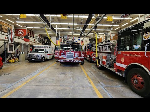 Chicago Fire Truck 6 and Ambulance 74 responding to multiple calls ...