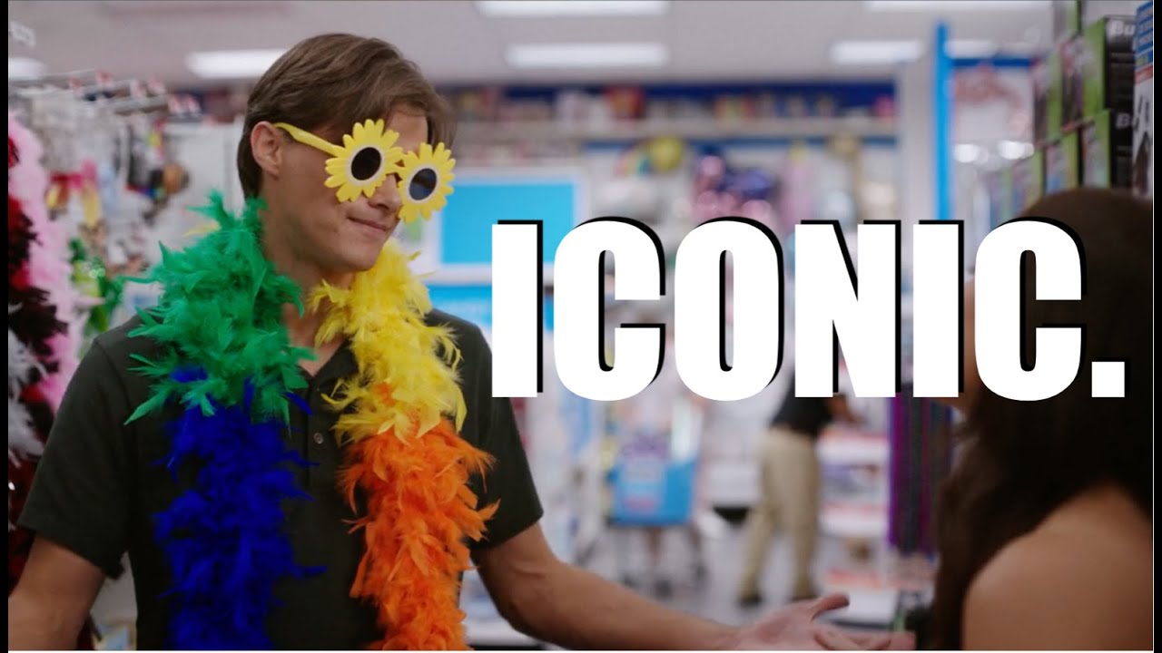 Conrad Fisher being iconic in The Summer I Turned Pretty S2 - YouTube