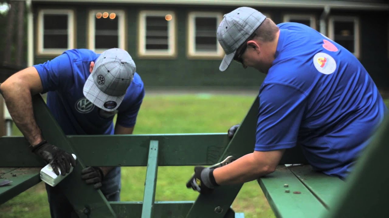 Volunteering at Camp Ooch For Children with Cancer - YouTube